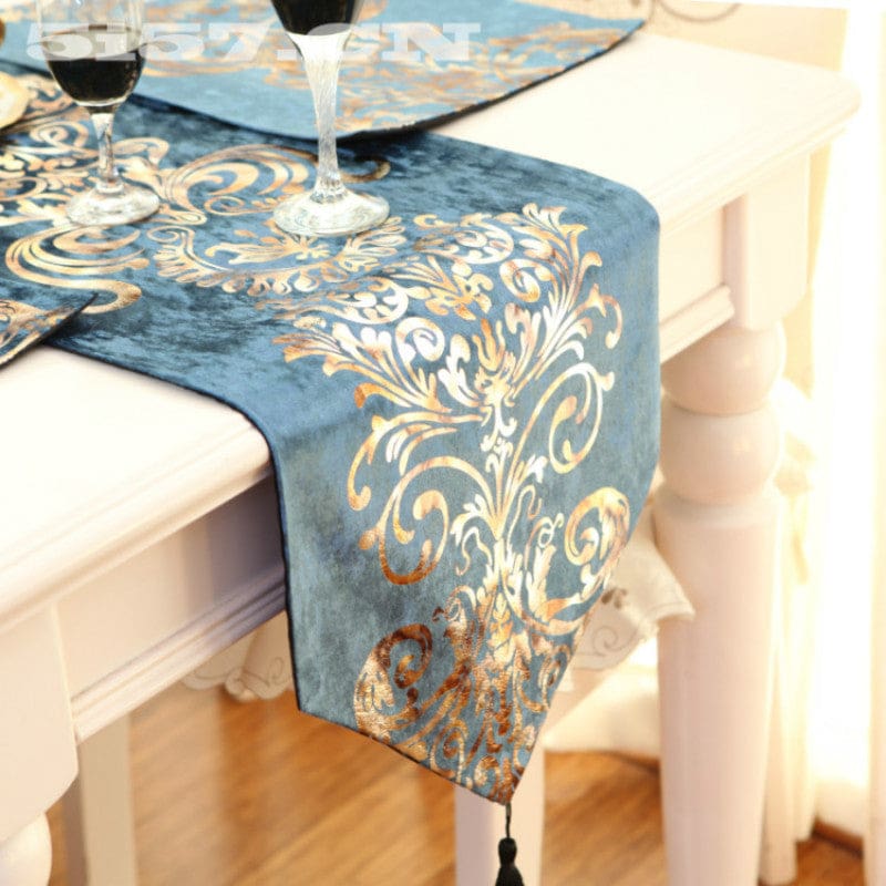 European Style Satin Velvet Table Runner